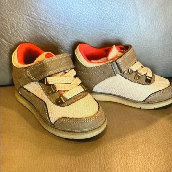 Shoes | Comfy Baby Walkers Tan And White | Poshmark
